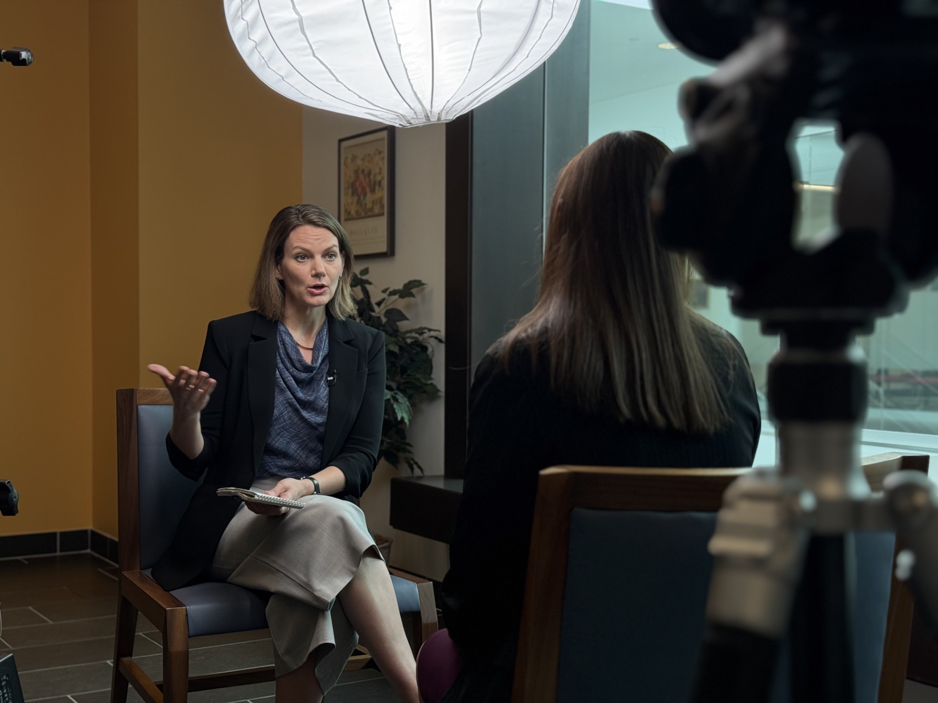 Sarah Varney ’91: Reporter at large - Phillips Exeter Academy